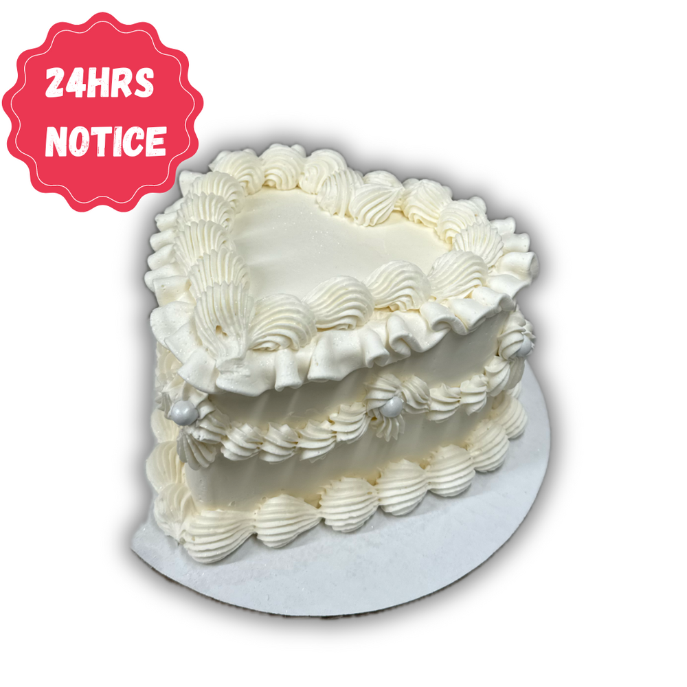 Vintage Heart Shape | Simply Cakes and Cupcakes